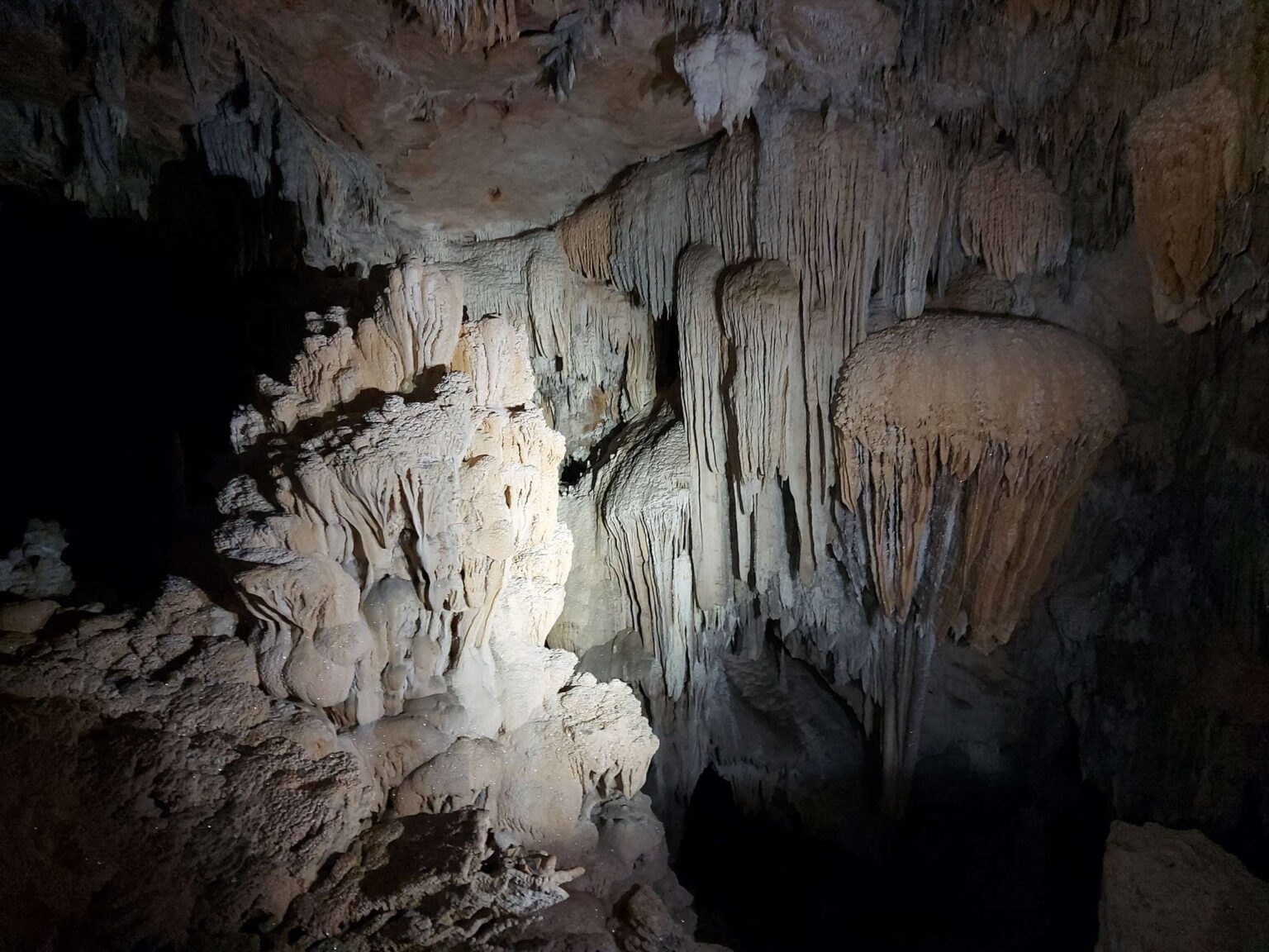 Guide to St. Herman’s Blue Hole National Park with Pacz Tours